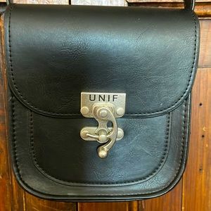 Carla's Closet (@carlasklothes) | Poshmark